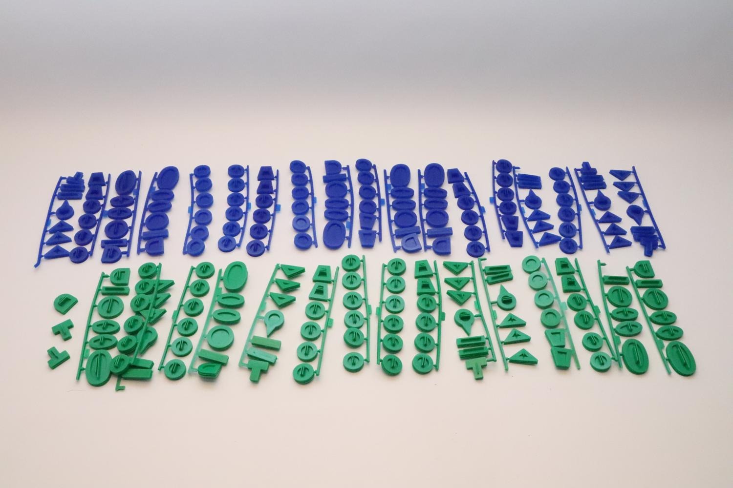 NIEUW - Constructie vormen - Fijne motoriek spelen - edukleuter-outlet